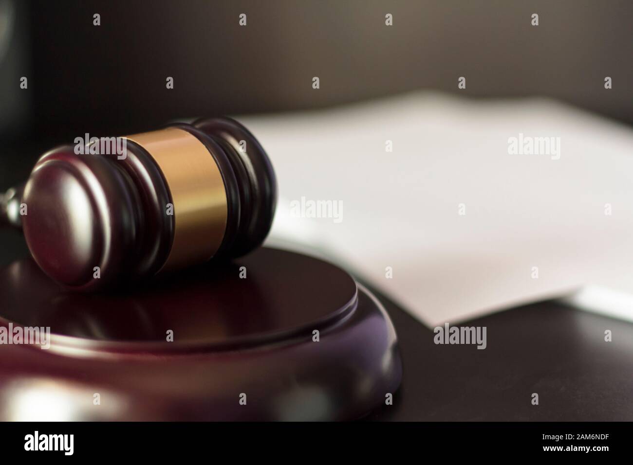 Justice concept gavel papers hi-res stock photography and images - Alamy