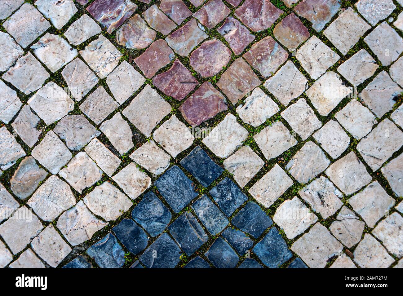 Portuguese cobblestone hi-res stock photography and images - Alamy