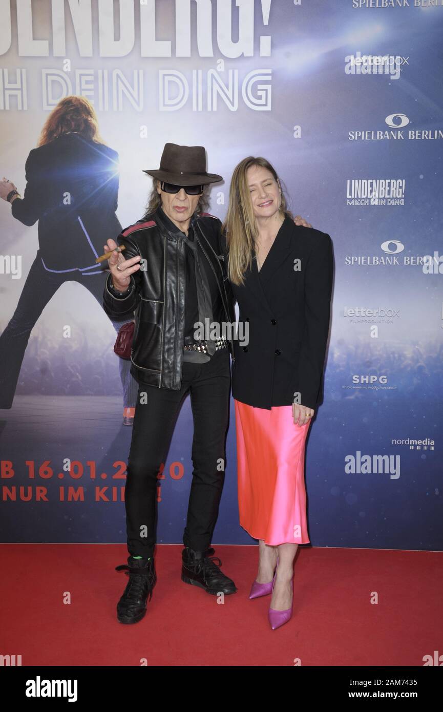 Julia jentsch hi-res stock photography and images - Alamy