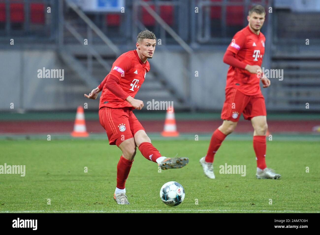 Nuremberg, Deutschland. 11th Jan, 2020. Michael CUISANCE (FC Bayern ...