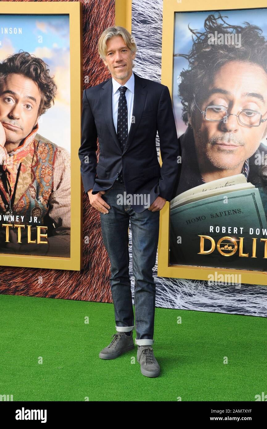 Los Angeles, CA. 11th Jan, 2020. Stephen Gaghan at arrivals for ...