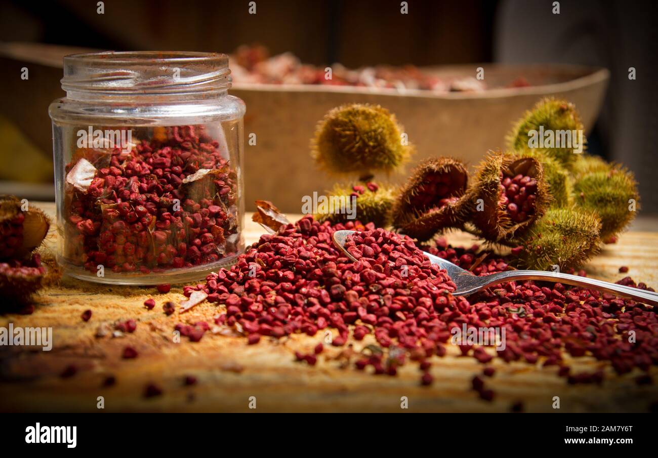 Annatto food coloring hi-res stock photography and images - Alamy