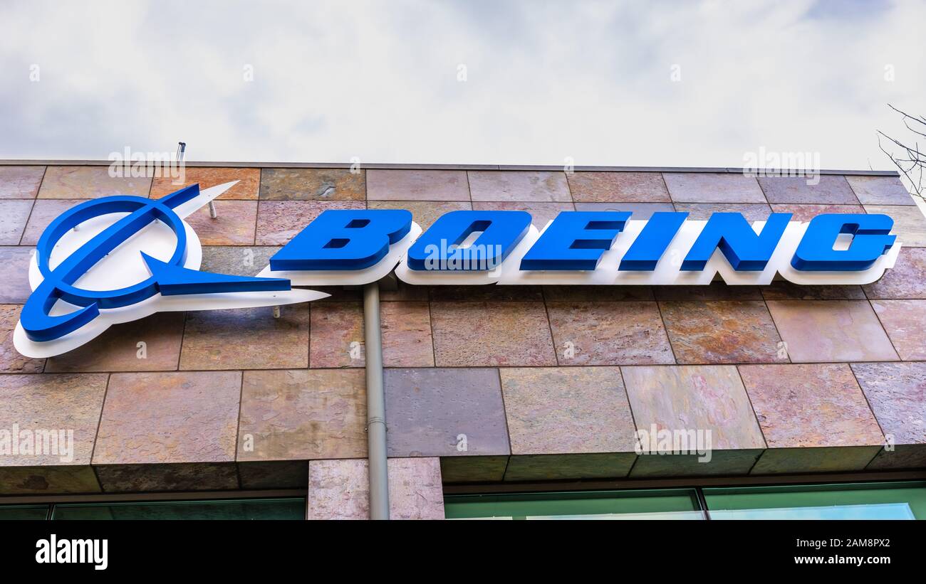 Boeing icon logo hi-res stock photography and images - Alamy