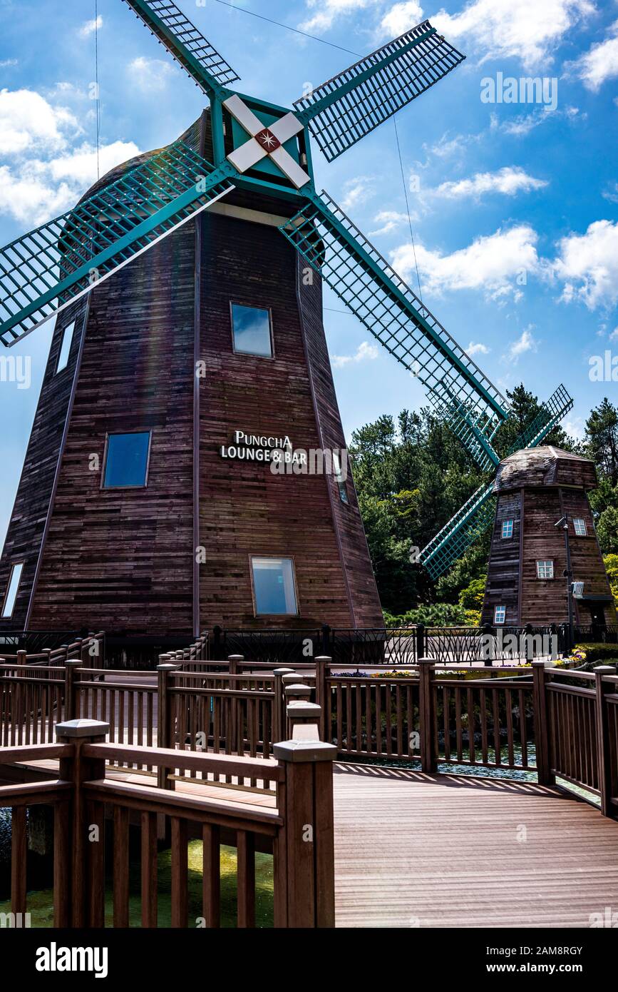 Jeju, Korea, 6th, March, 2019. Punch Lounge & Bar in Lotte Hotel Jeju ...