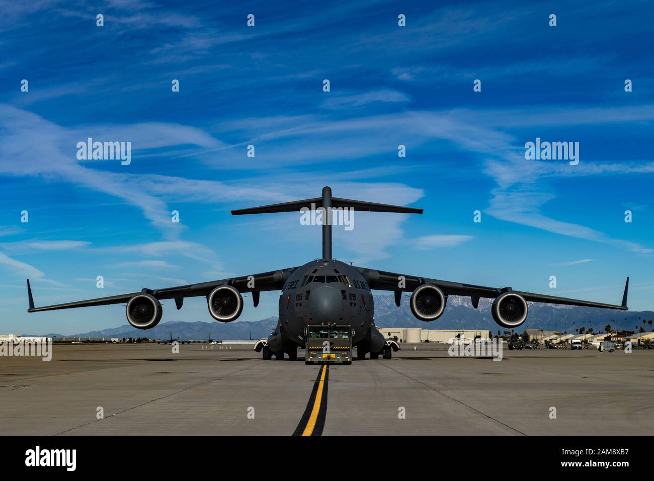 911th airlift wing hi-res stock photography and images - Alamy