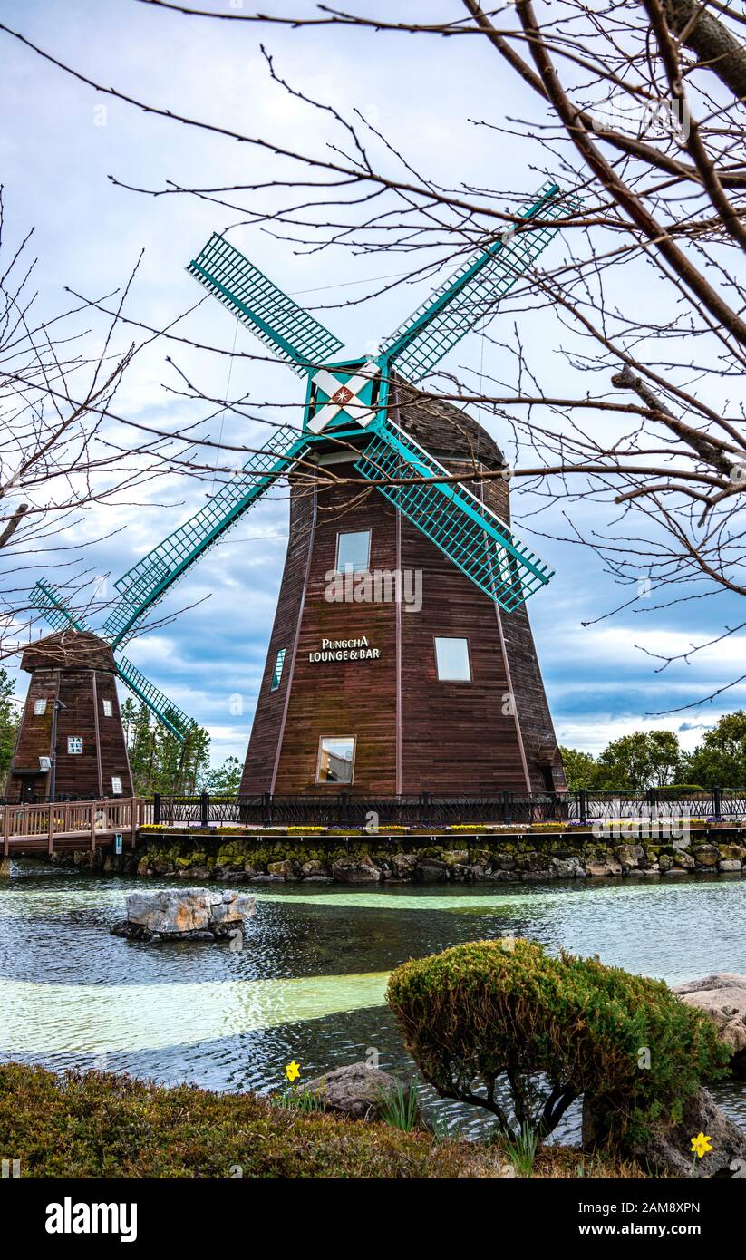 Jeju, Korea, 10th, March, 2019. Punch Lounge & Bar in Lotte Hotel Jeju ...