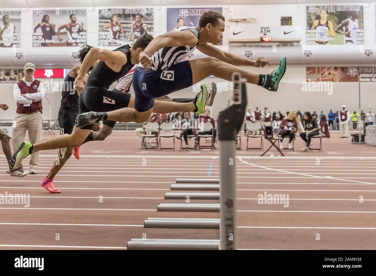 330 meter hi-res stock photography and images - Alamy