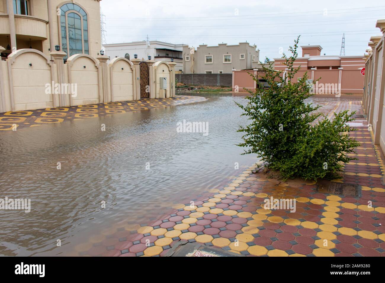 A stormy day in the United Arab Emirates leaves flooding throughout ...