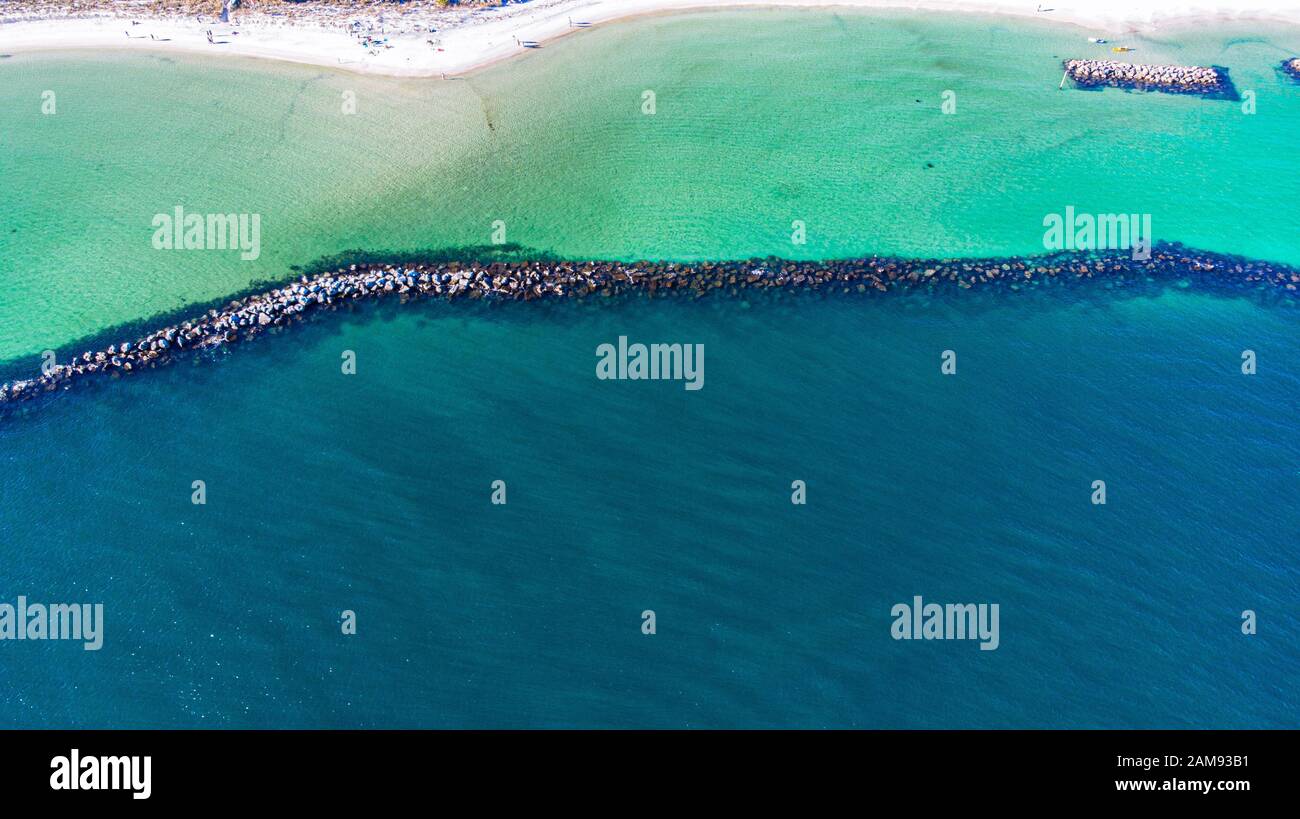 Separation of water hi-res stock photography and images - Alamy