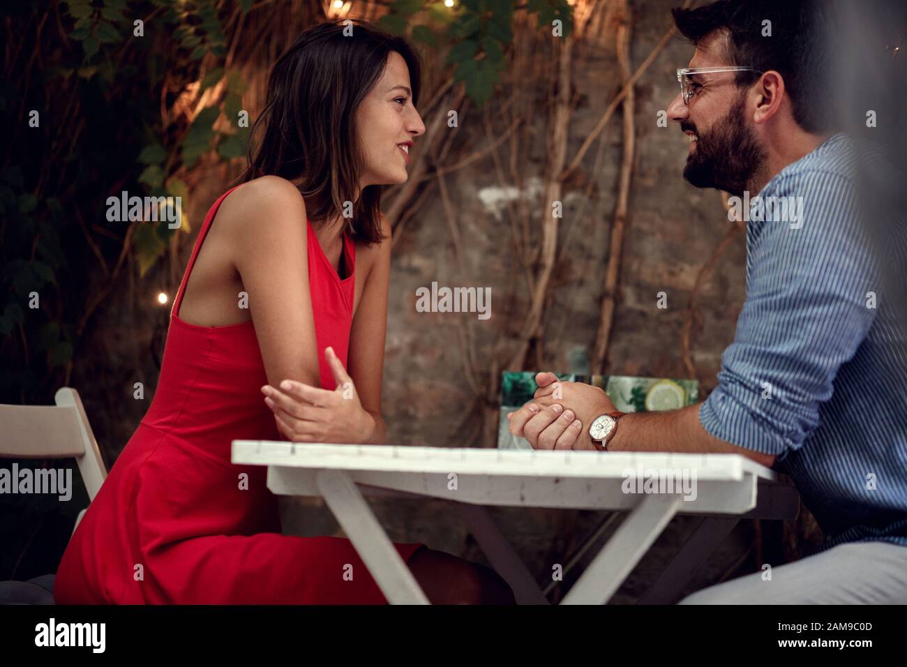 Date night love hi-res stock photography and images - Alamy