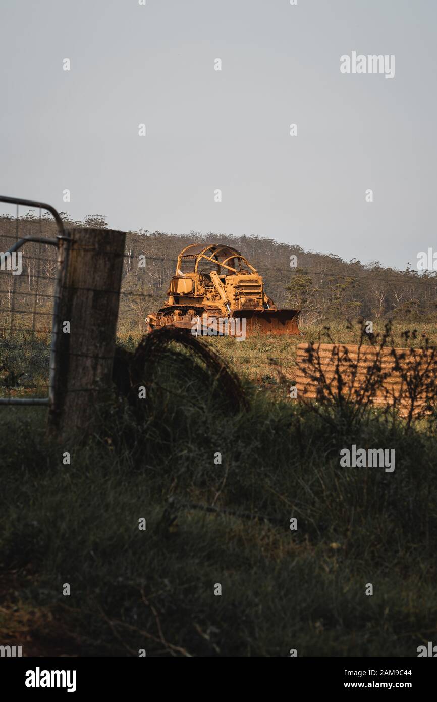 Old earth moving equipment on hi-res stock photography and images - Alamy