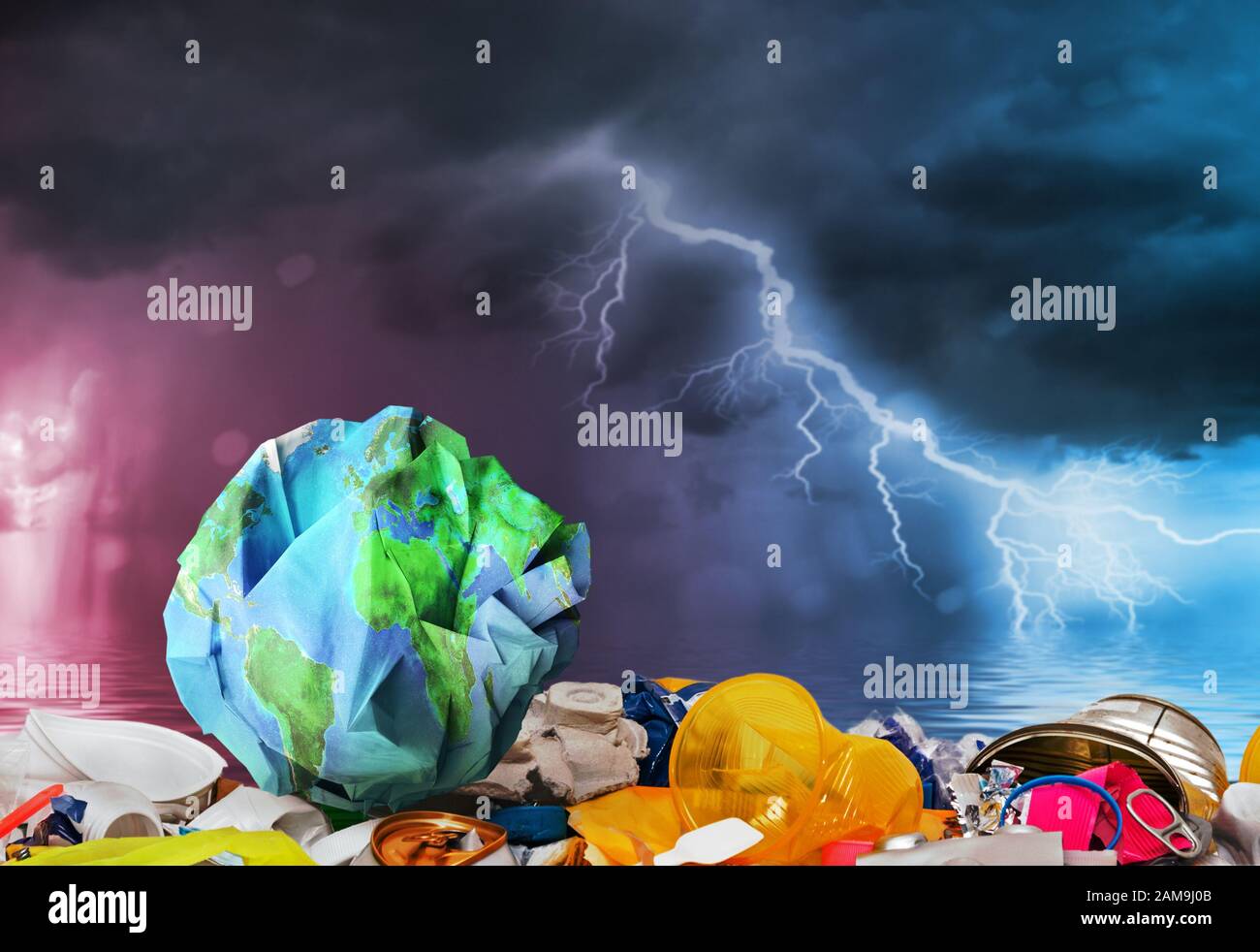 global ocean plastic garbage pollutionon on the planet Stock Photo - Alamy