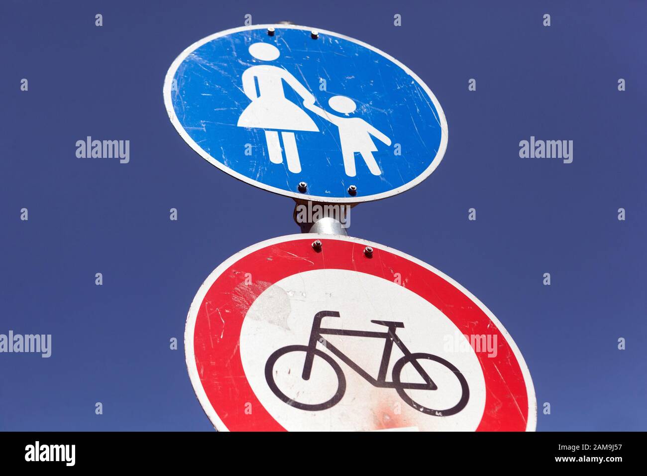 No entry for pedestrians hi-res stock photography and images - Alamy