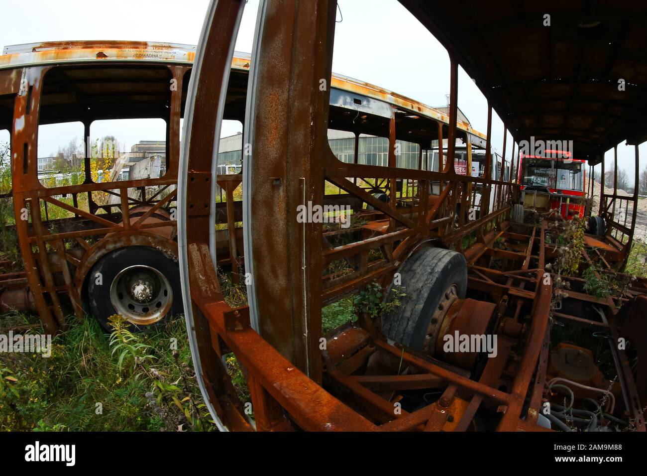 Rusty buses hi-res stock photography and images - Alamy