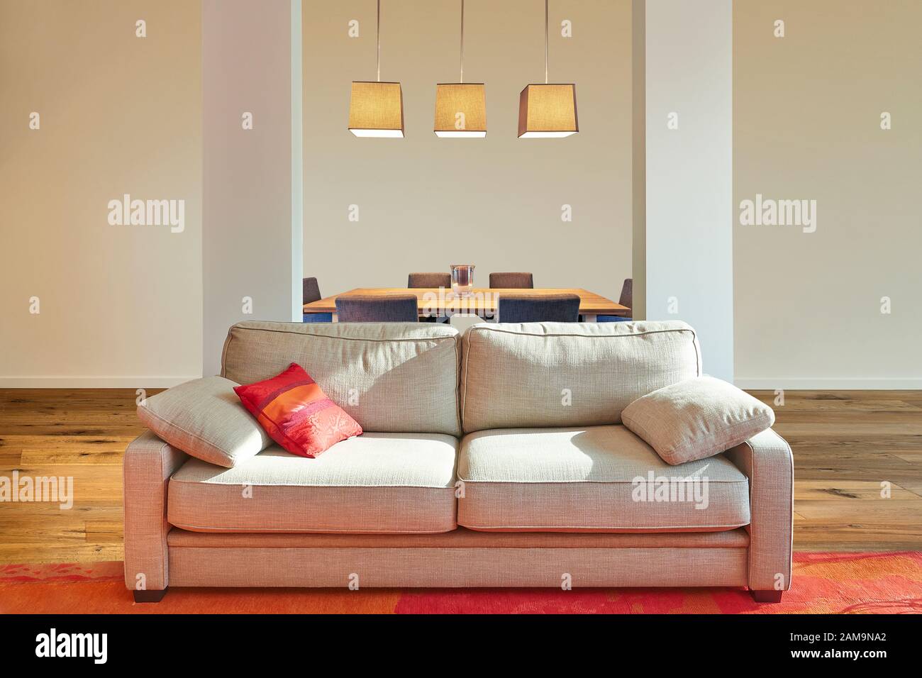 Glamorous sofa hi-res stock photography and images - Alamy