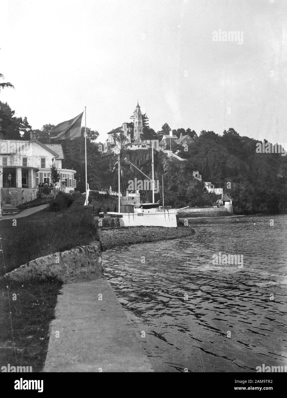 Wales 1920s hi-res stock photography and images - Alamy