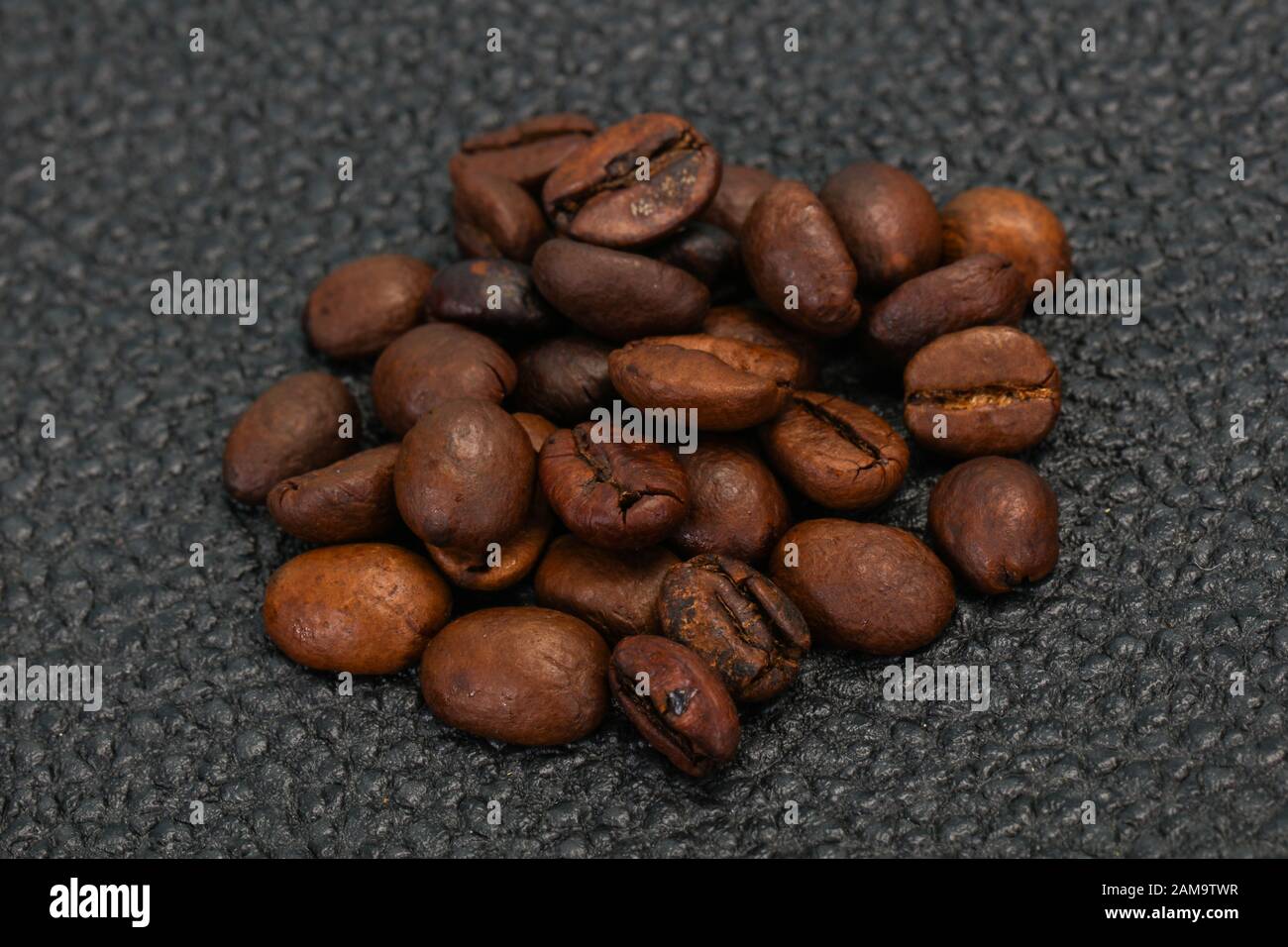 Roasted coffee beans ready for cooking Stock Photo - Alamy