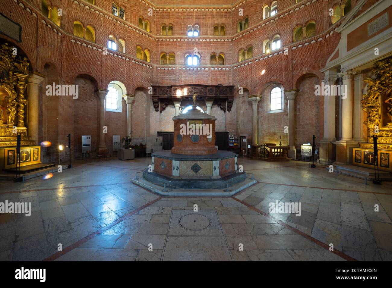 Religious Medieval Architecture High Resolution Stock Photography and ...