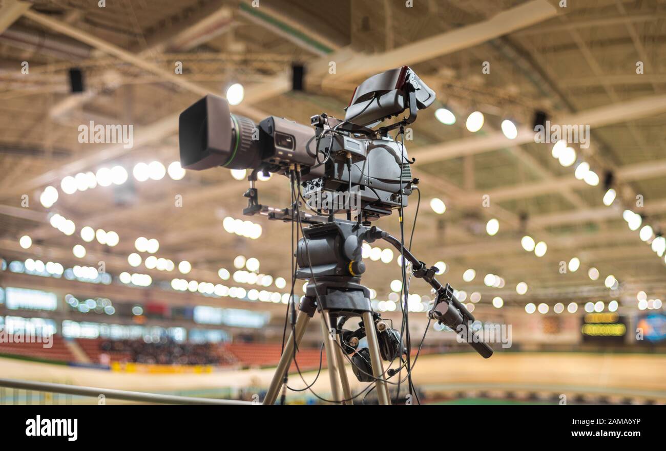 Video game stadium events hi-res stock photography and images - Alamy