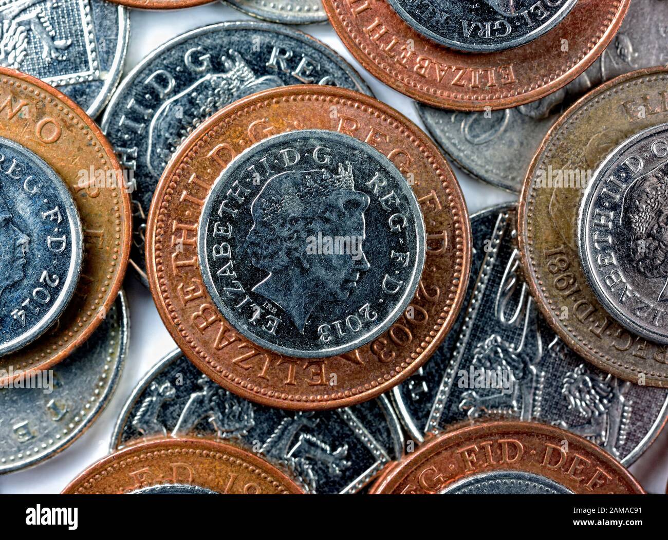 Decimal coins hi-res stock photography and images - Alamy