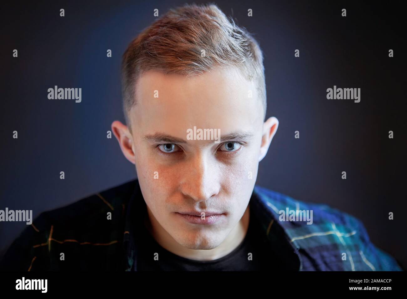 Steadfast eyes hi-res stock photography and images - Alamy