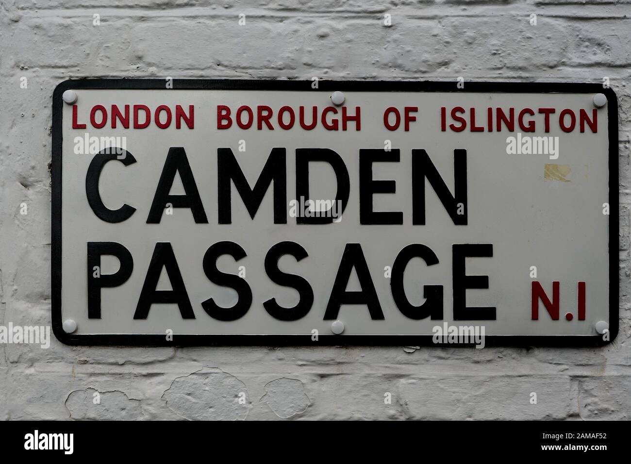 Camden passage sign hi-res stock photography and images - Alamy