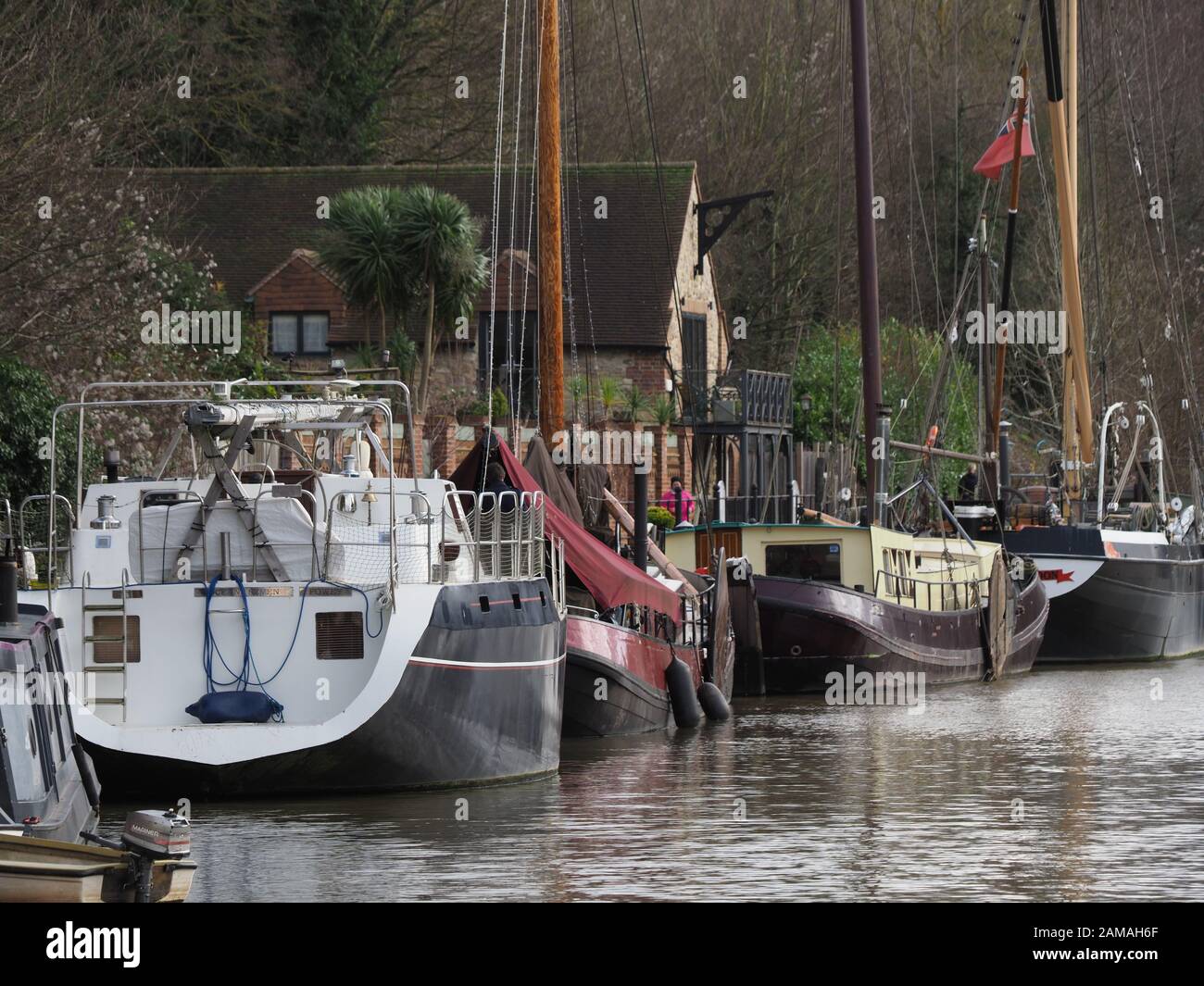 Maidstone, Kent, UK. 12th Jan, 2020. UK Weather: an overcast day by the ...