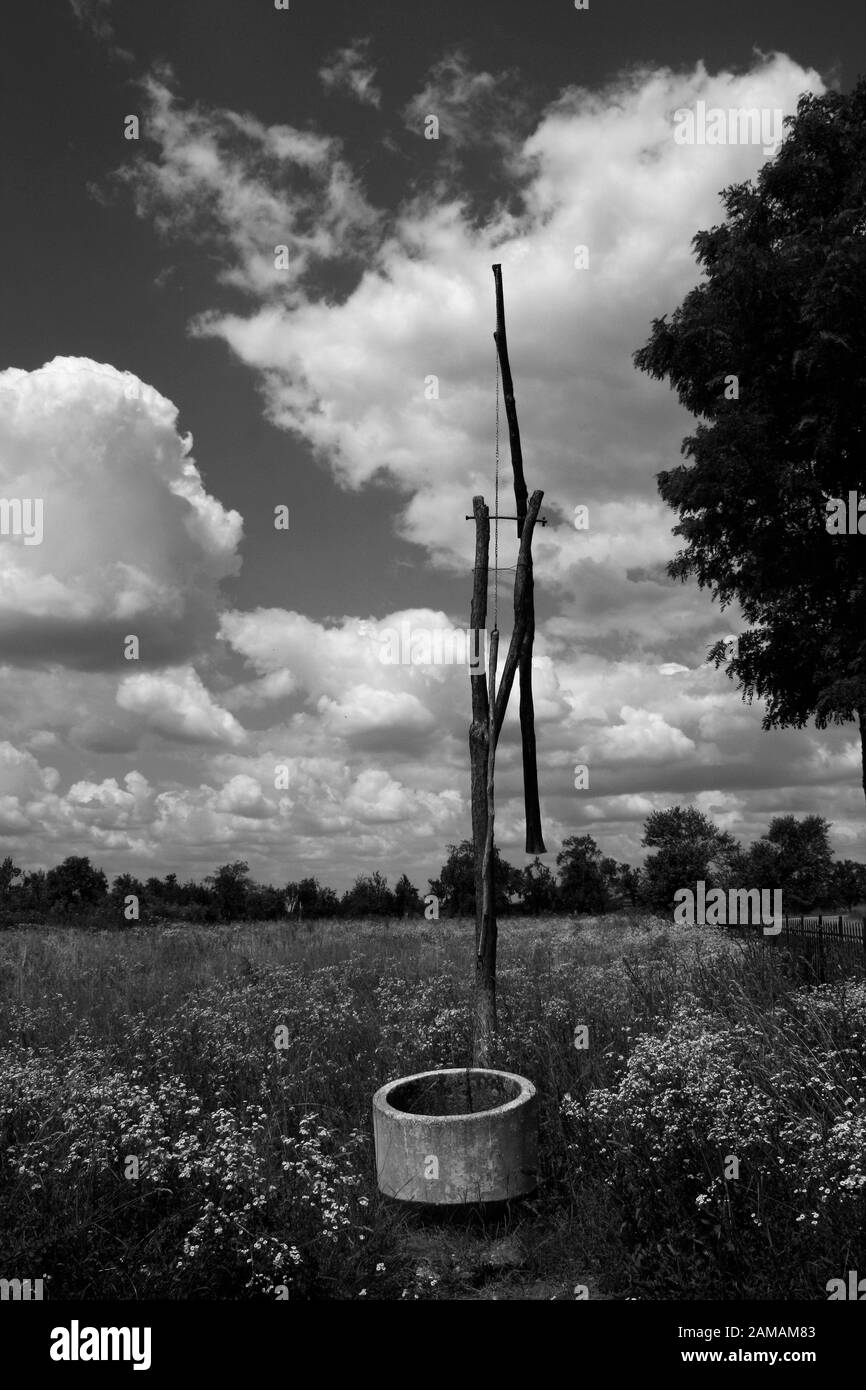 Draw well Black and White Stock Photos & Images - Alamy