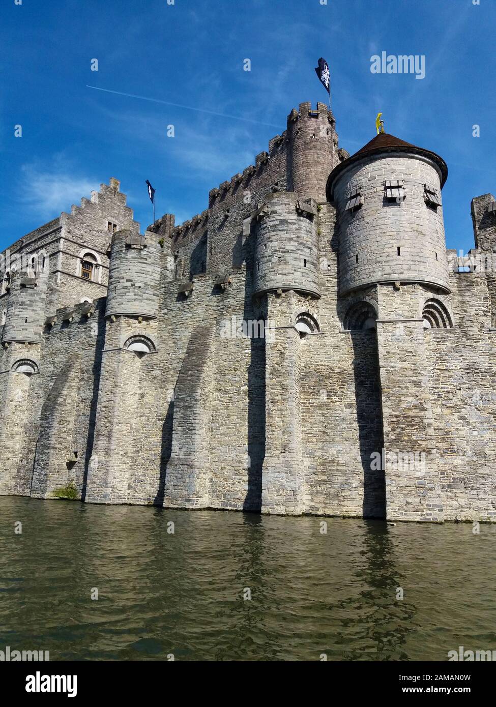 Medieval castle gravensteen hi-res stock photography and images - Alamy