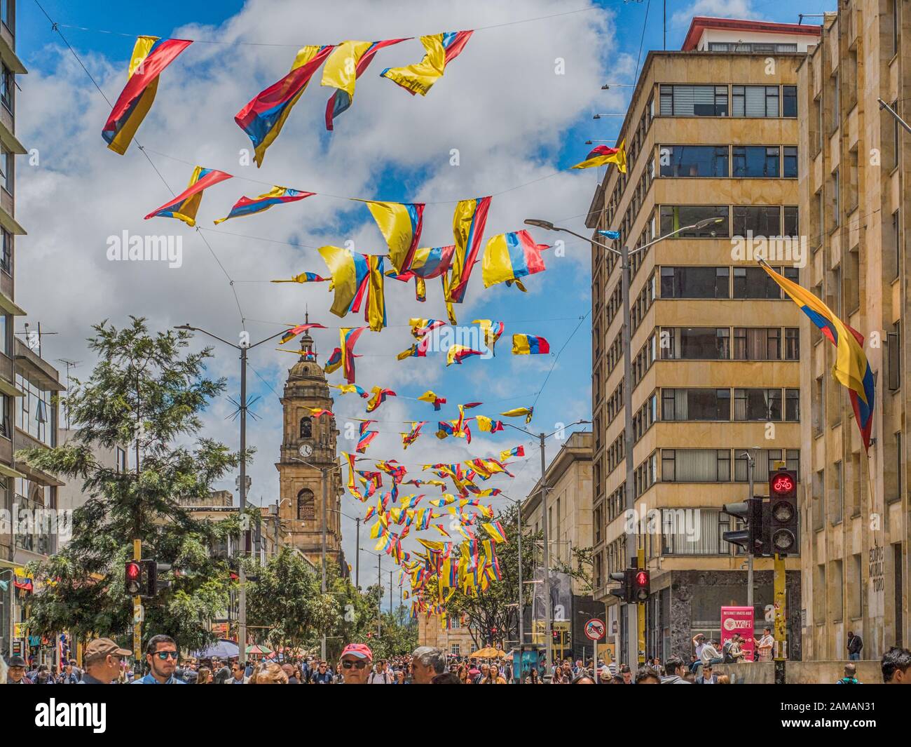 12 sett hi-res stock photography and images - Alamy