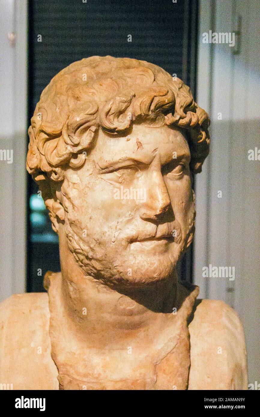 Egypt, Alexandria, National Museum, head of roman emperor Hadrian Stock ...