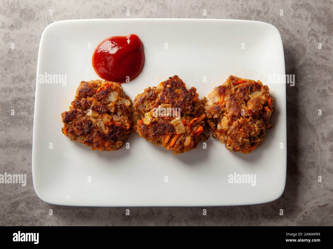 Rissoles hi-res stock photography and images - Alamy