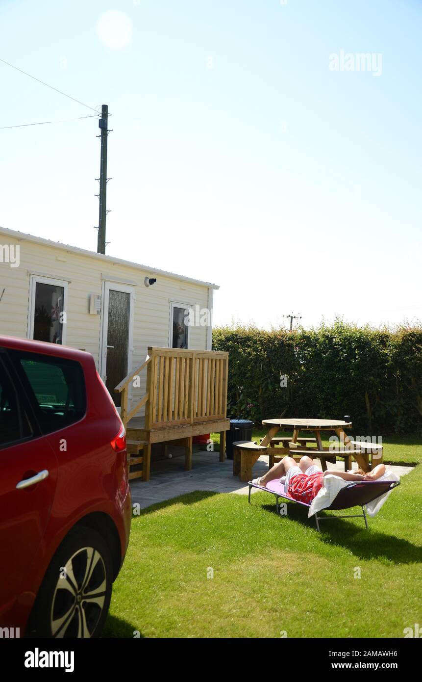 Static caravan plots hi-res stock photography and images - Alamy