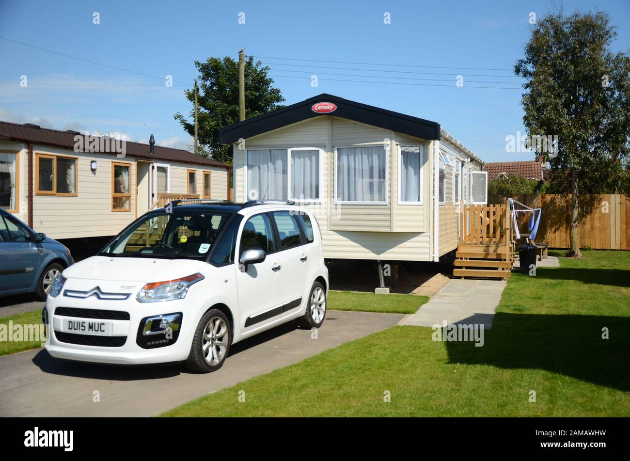 Static caravan plot hi-res stock photography and images - Alamy