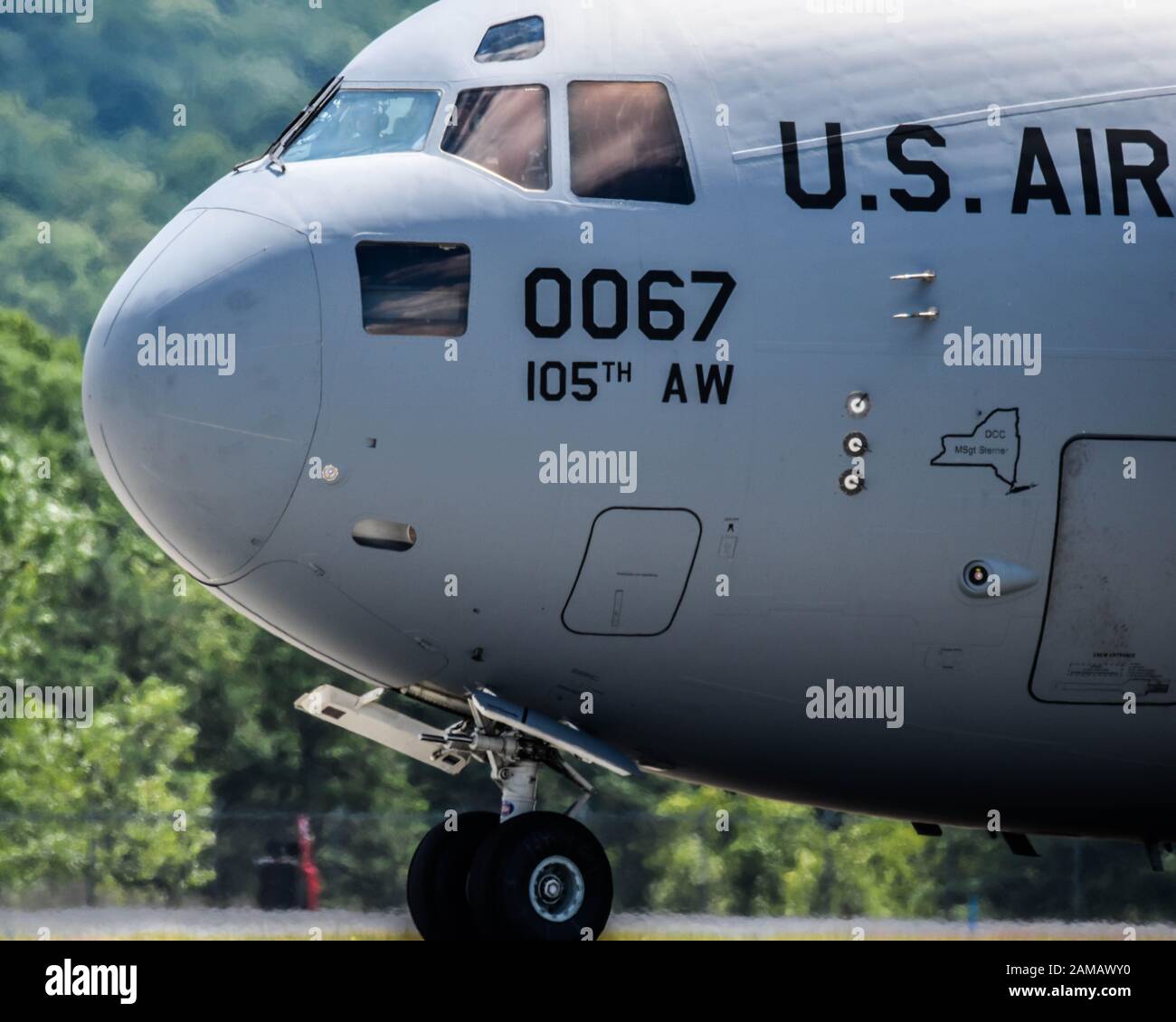 C17 globemaster hi-res stock photography and images - Alamy