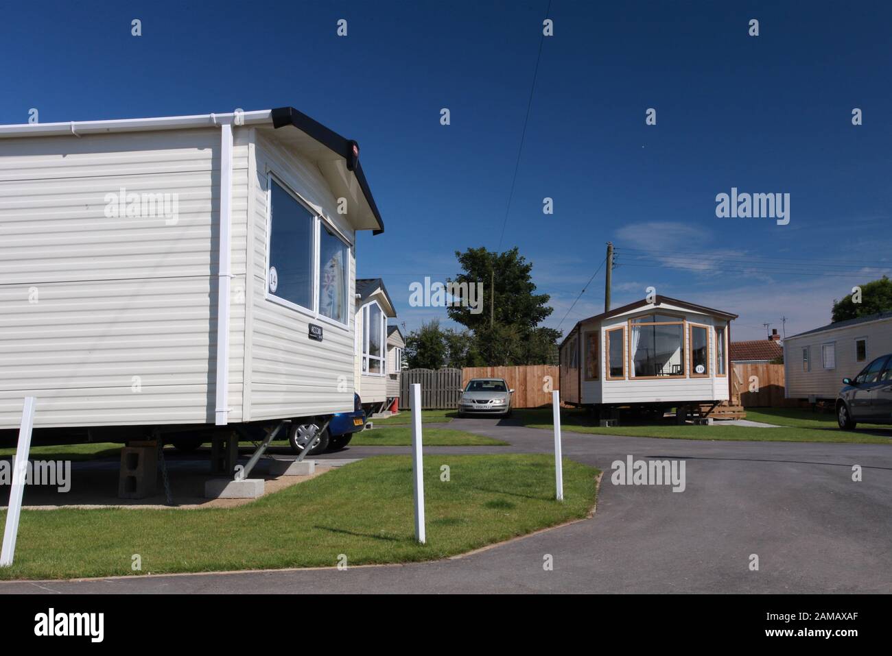 Static caravan plots hi-res stock photography and images - Alamy