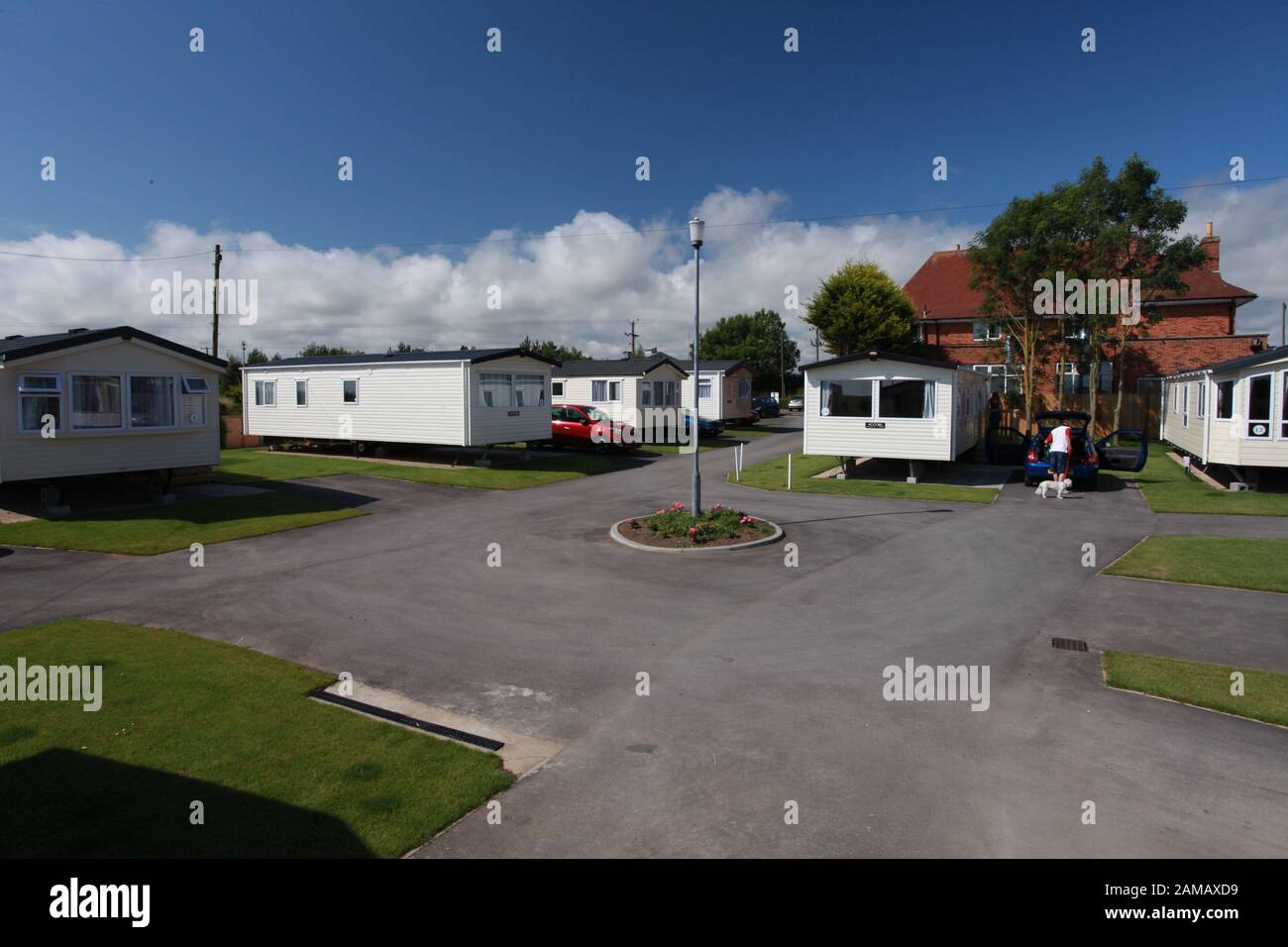 Static caravan plots hi-res stock photography and images - Alamy