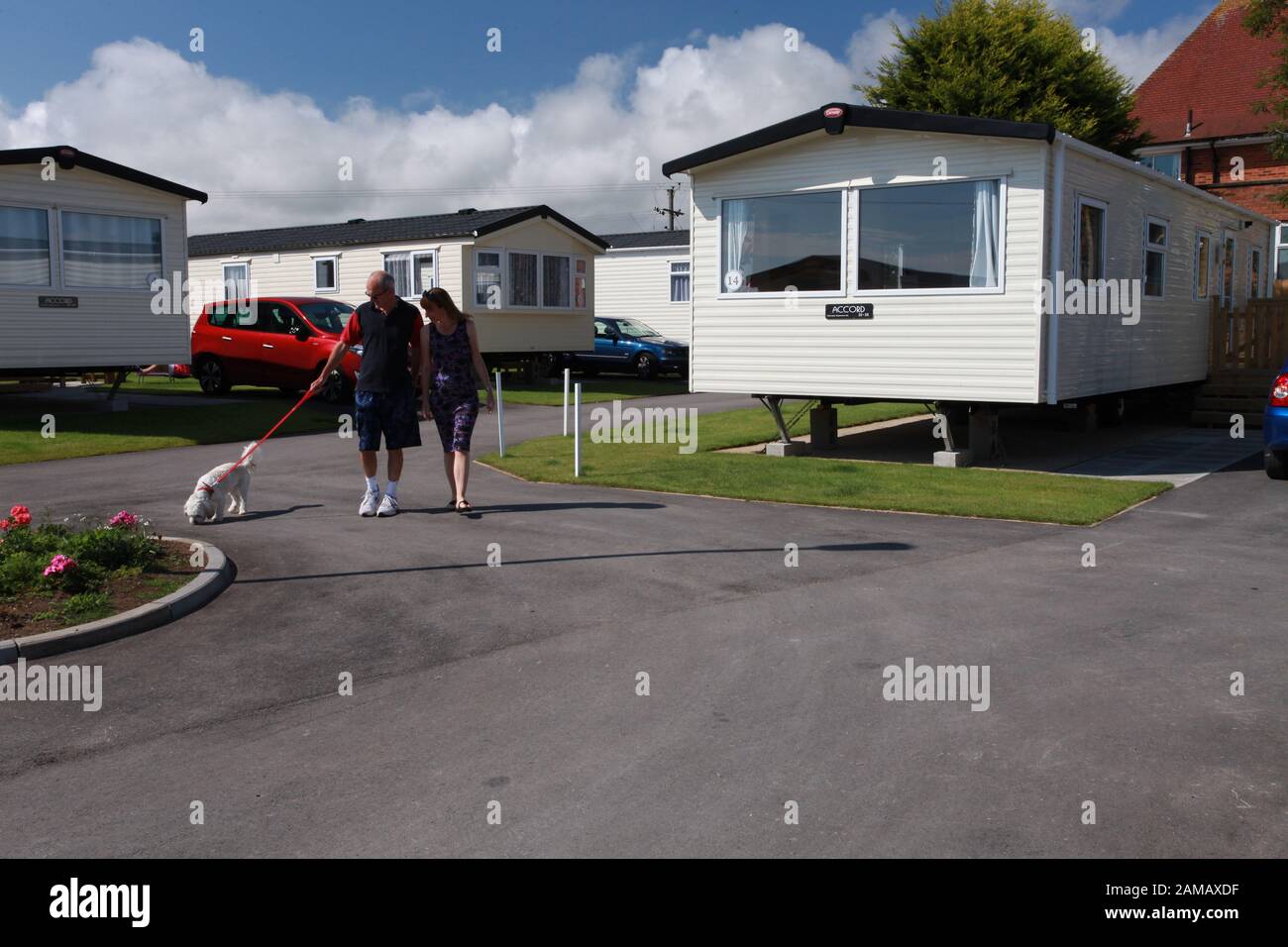 Static caravan plots hi-res stock photography and images - Alamy