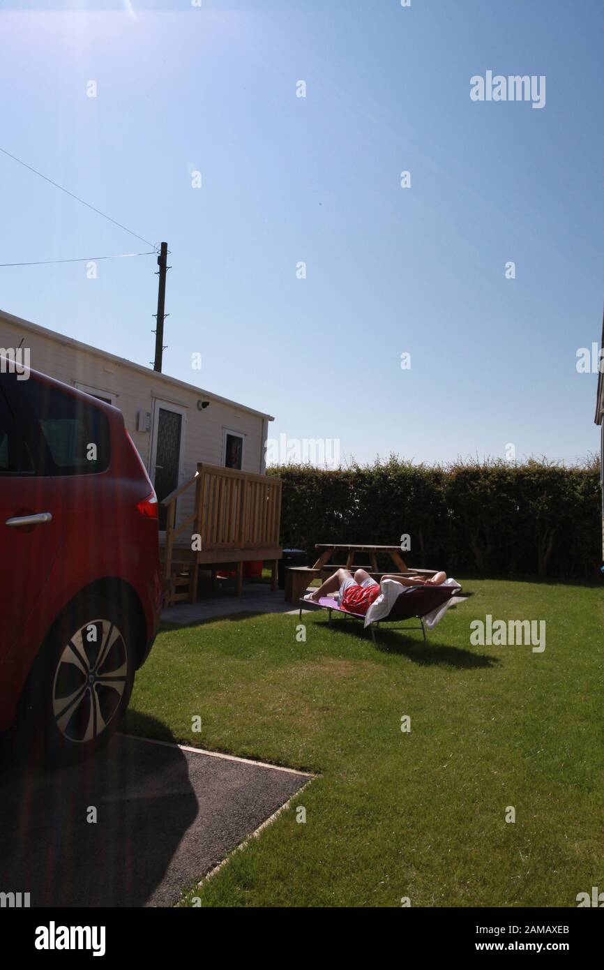 Static caravan plots hi-res stock photography and images - Alamy