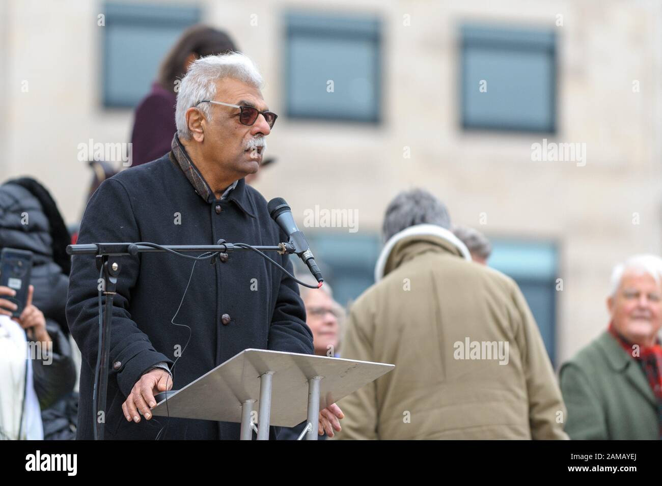 Tariq ali hi-res stock photography and images - Alamy