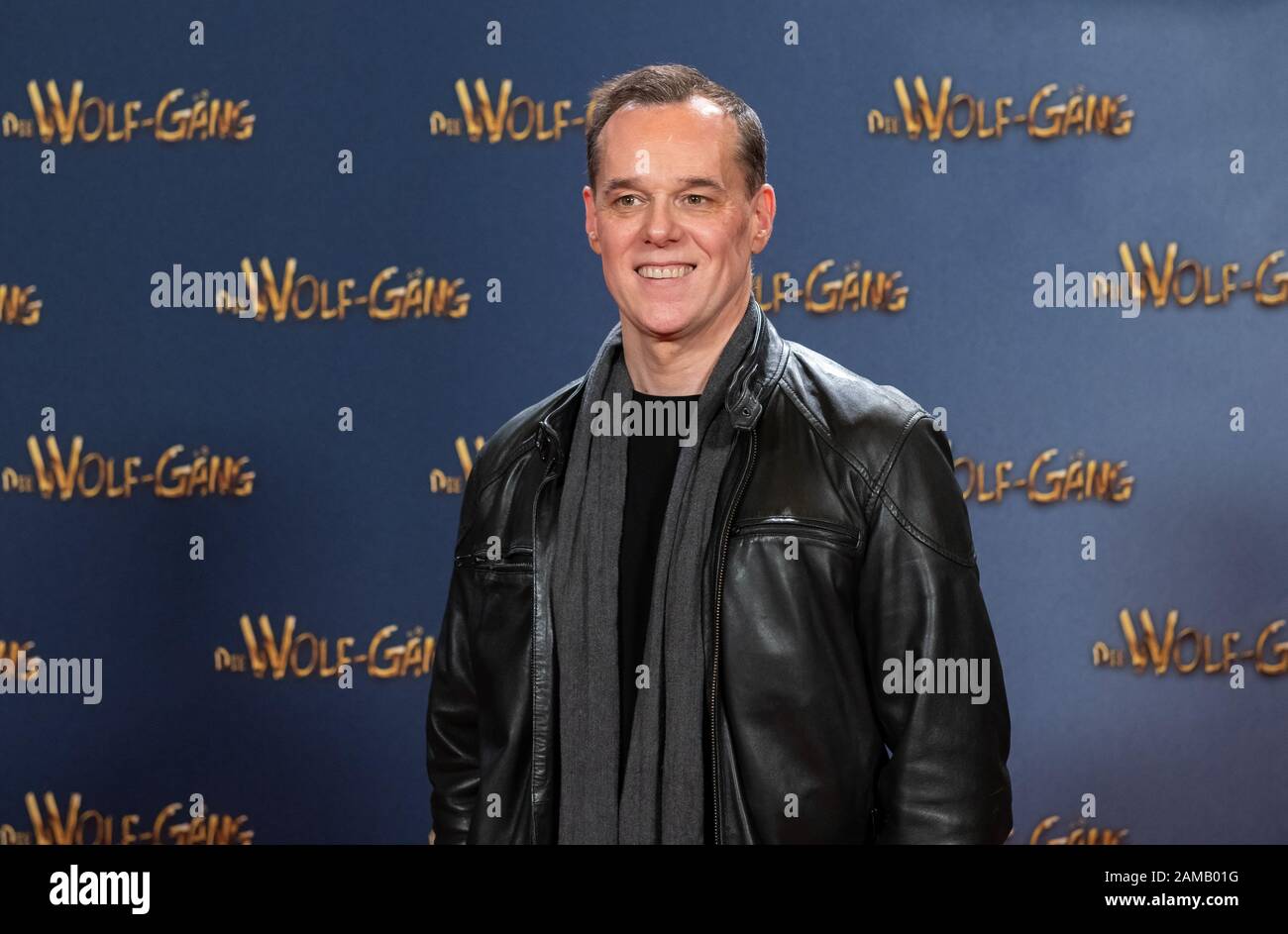 Tim wolf hi-res stock photography and images - Alamy