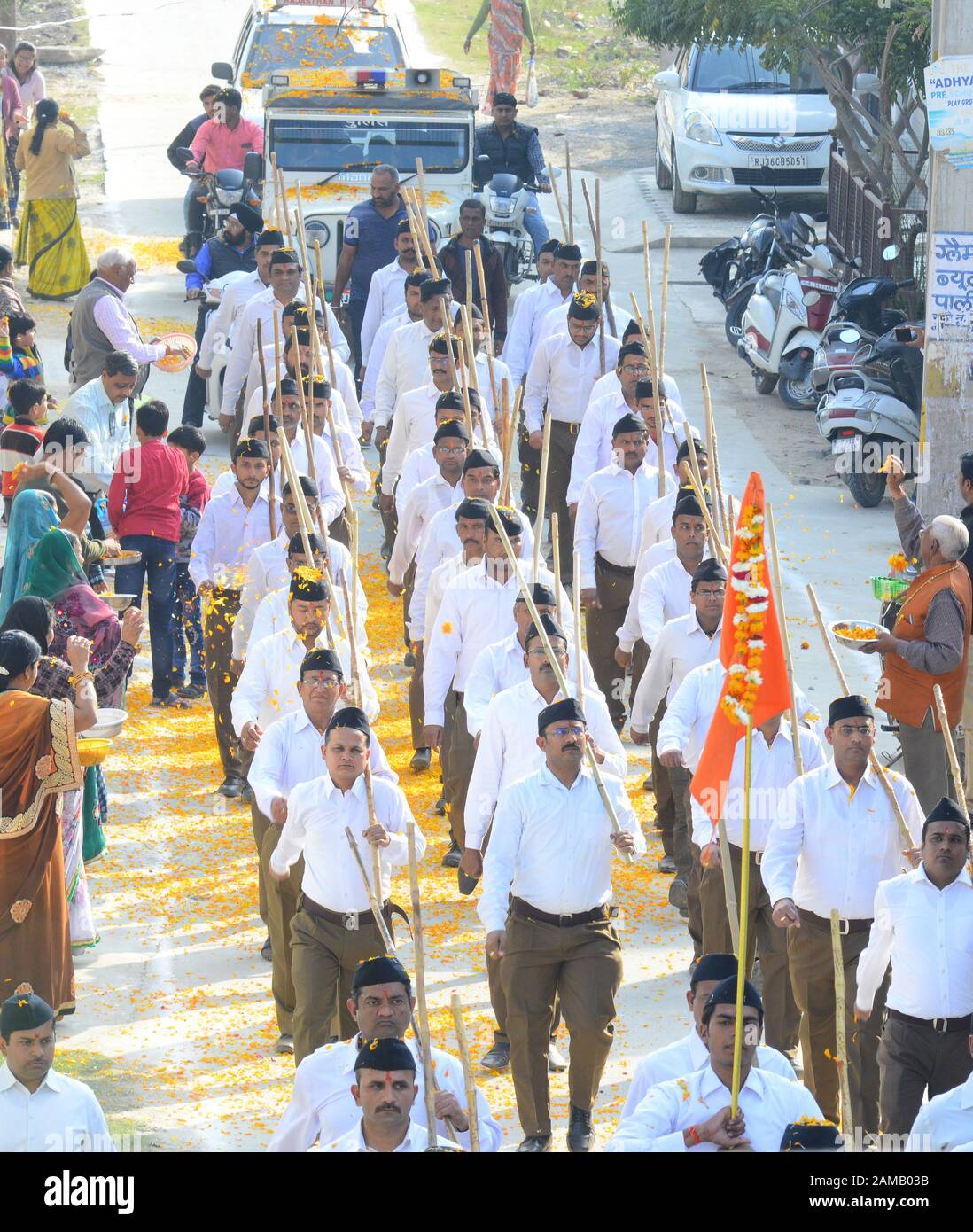 Rashtriya swayamsevak sangh women hi-res stock photography and images ...