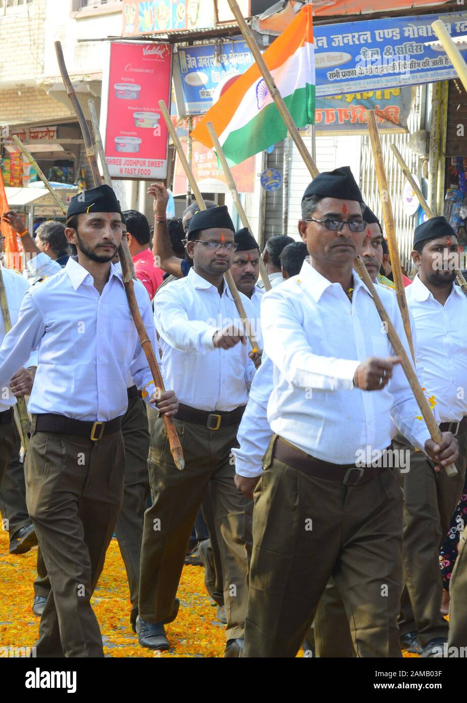 Rashtriya swayamsevak sangh women hi-res stock photography and images ...