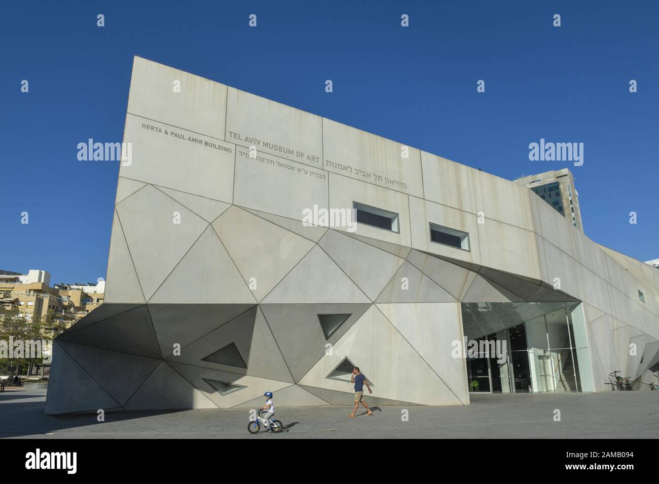 Herta and Paul Amir Building - Museum of Art, Tel Aviv, Israel Stock ...