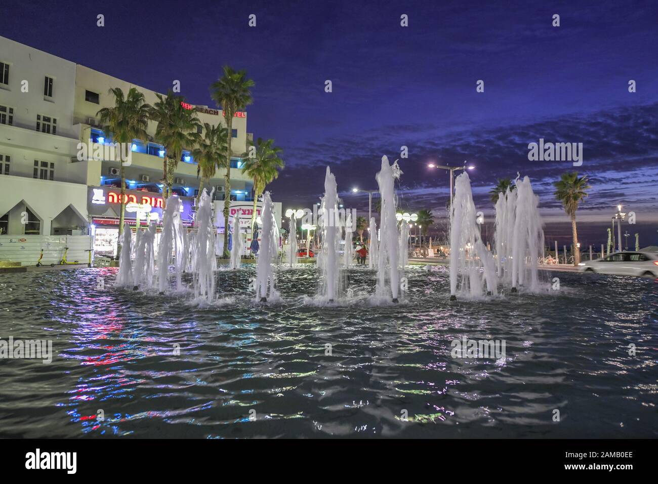Ha knesset square hi-res stock photography and images - Alamy