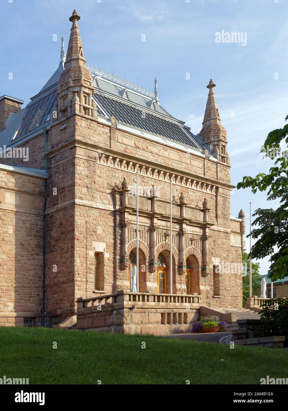 National romantic architecture style hi-res stock photography and ...