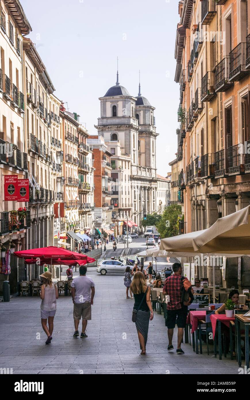 A typical narrow street in Madrid, Spain Stock Photo - Alamy