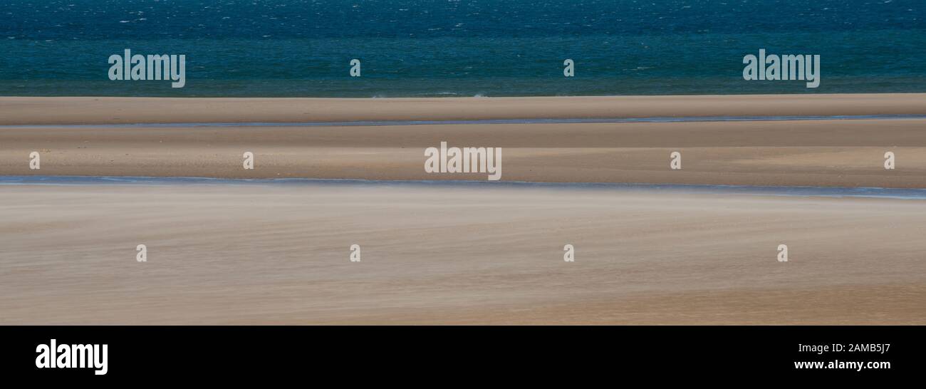 Serene empty beach gentle waves hi-res stock photography and images - Alamy