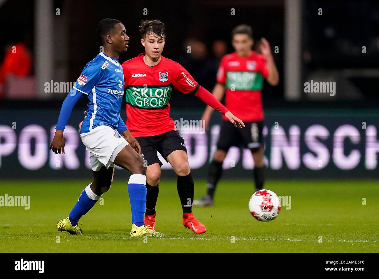 Dirk proper hi-res stock photography and images - Alamy