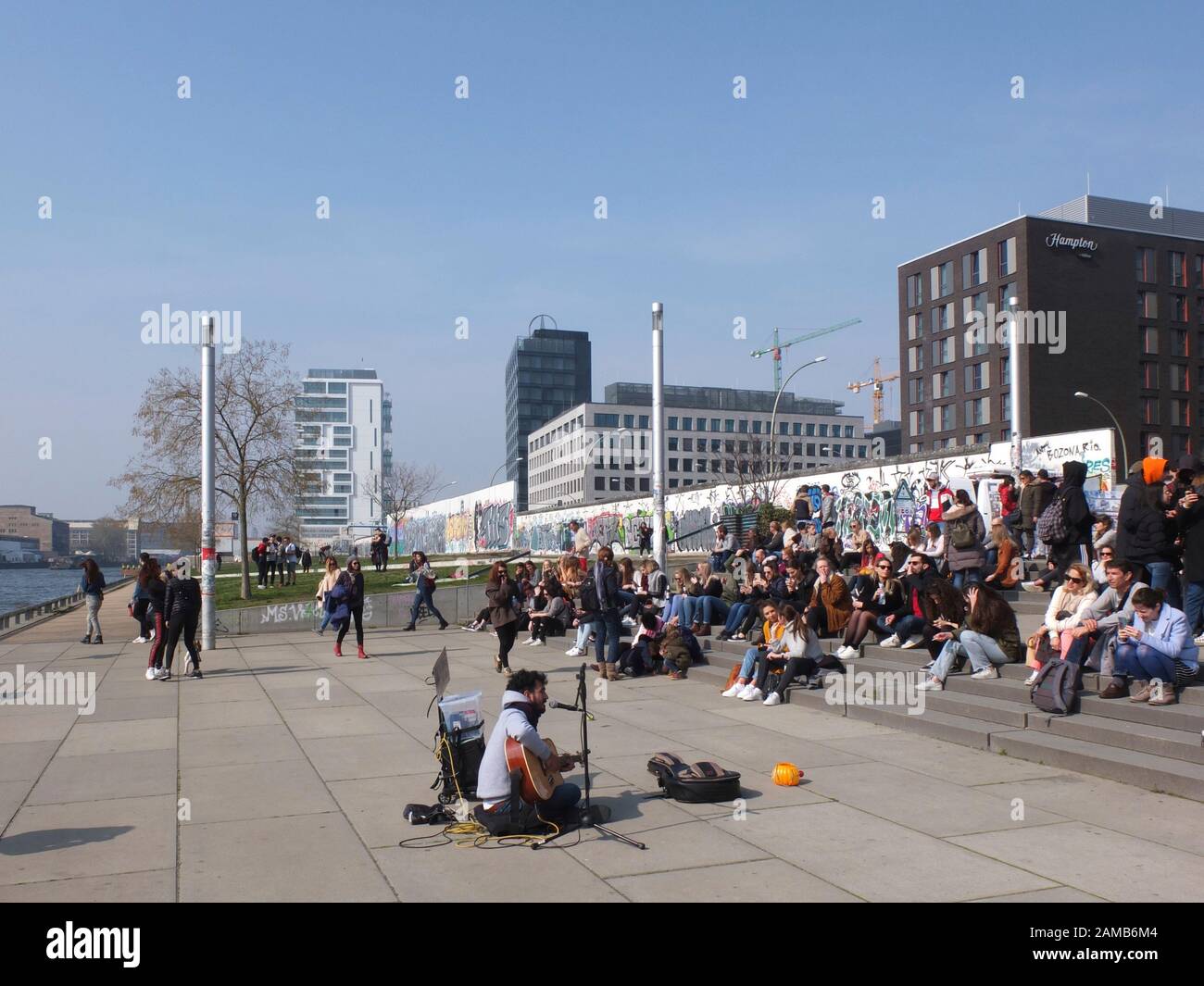 Berlin Mercedes square Mühlen Street Spree Stock Photo - Alamy